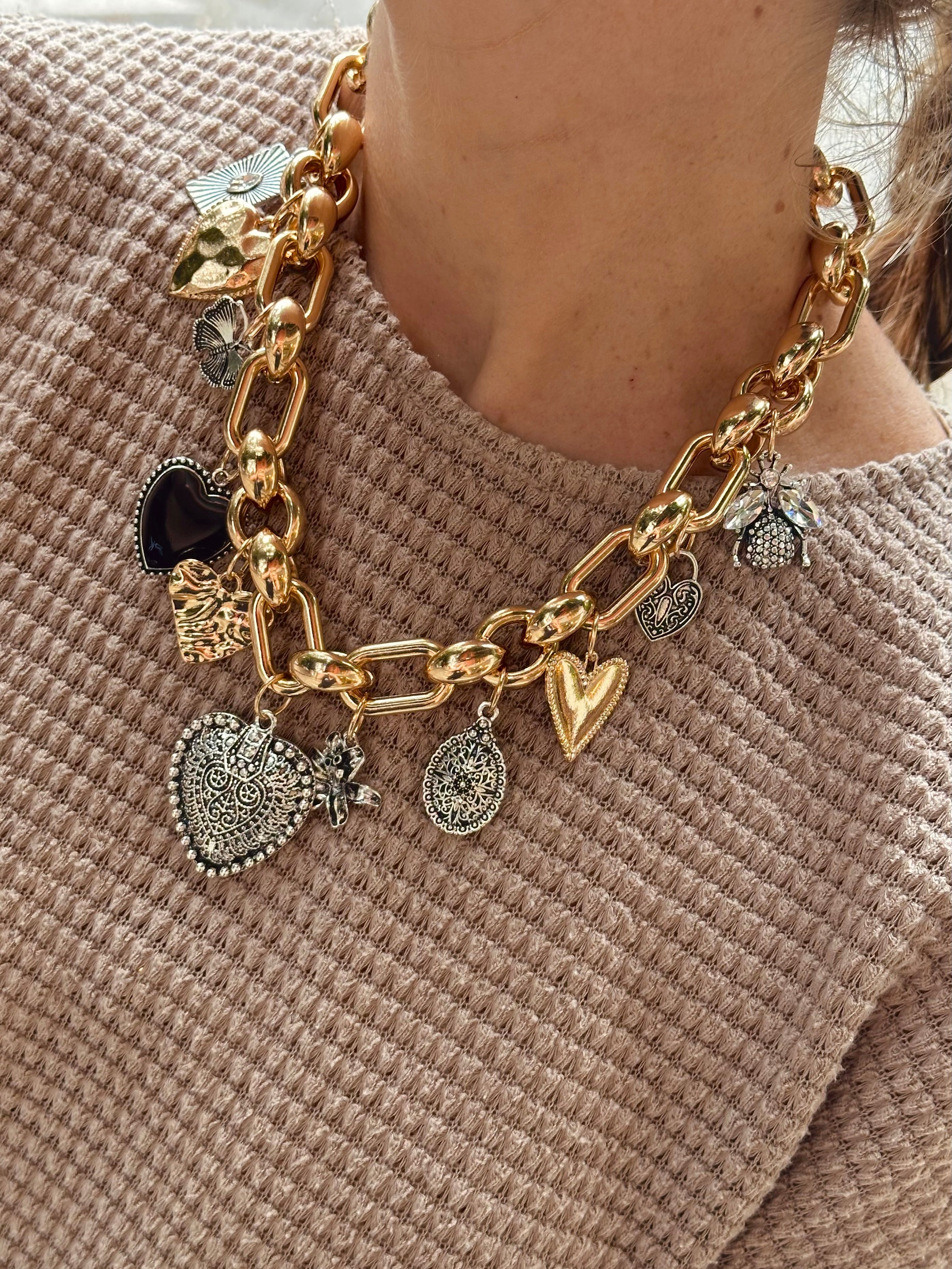 Hearts Party Collar – Phukett